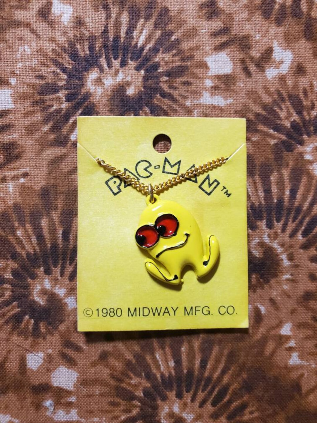 Vintage Pac-man Necklace - Etsy