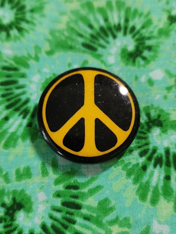 Vintage peace button - Gem