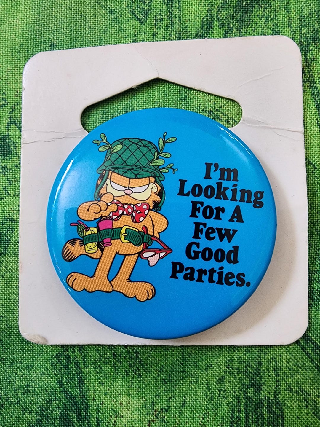 Vintage Garfield Button - Etsy