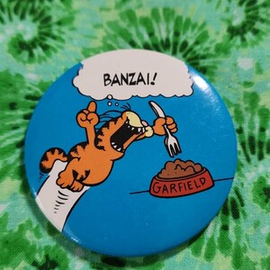 Vintage Garfield Button - Etsy