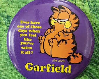 Vintage Garfield Button - Etsy