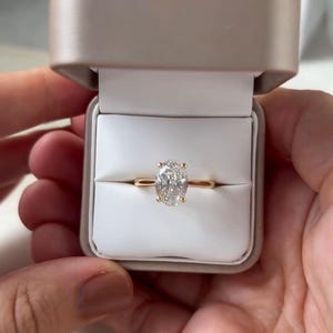 Vintage Tulip Setting Engagement Ring, 3ct Oval Cut Moissanite Engagement Ring 14k Yellow Gold ...