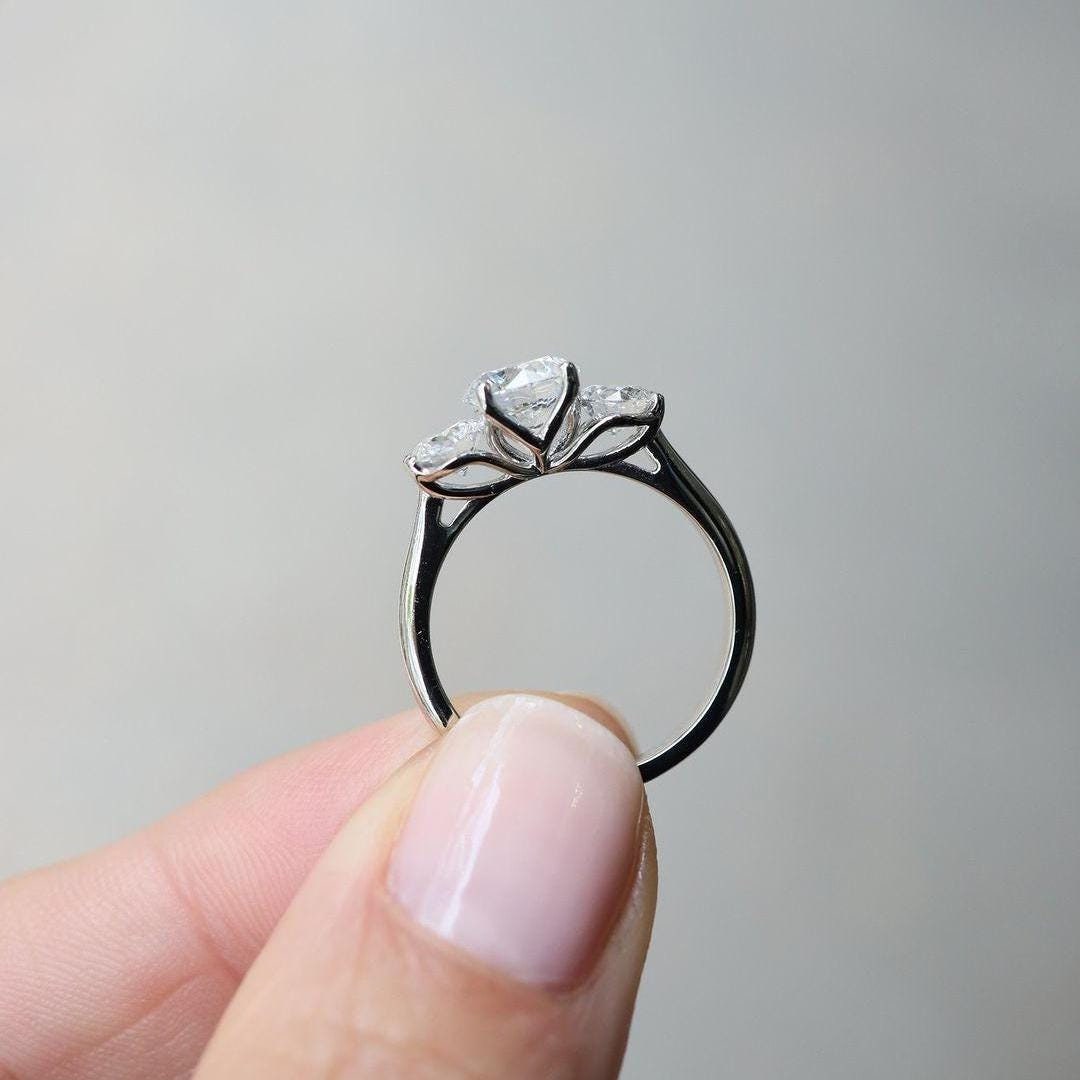Tulip Set Three Stone Moissanite Engagement Ring, 14k Gold 3 Stone ...