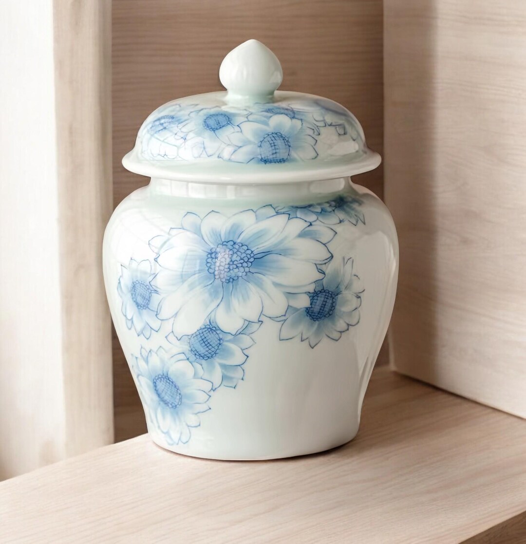 Handmade Porcelain Tea Jar, Traditional Jingdezhen Porcelain Airtight ...