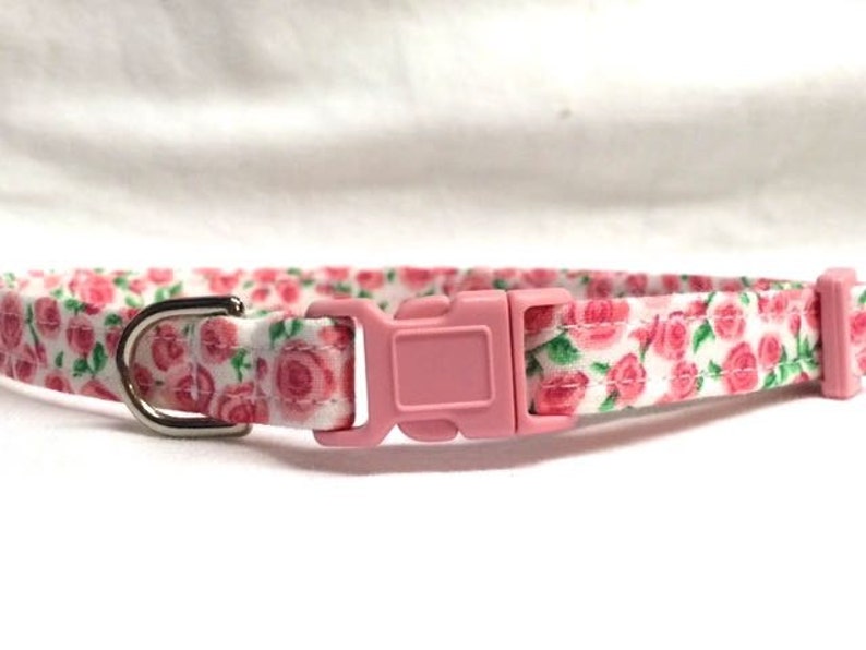 Cat Collar for Girl Tiny Roses Fabric Breakaway | Etsy