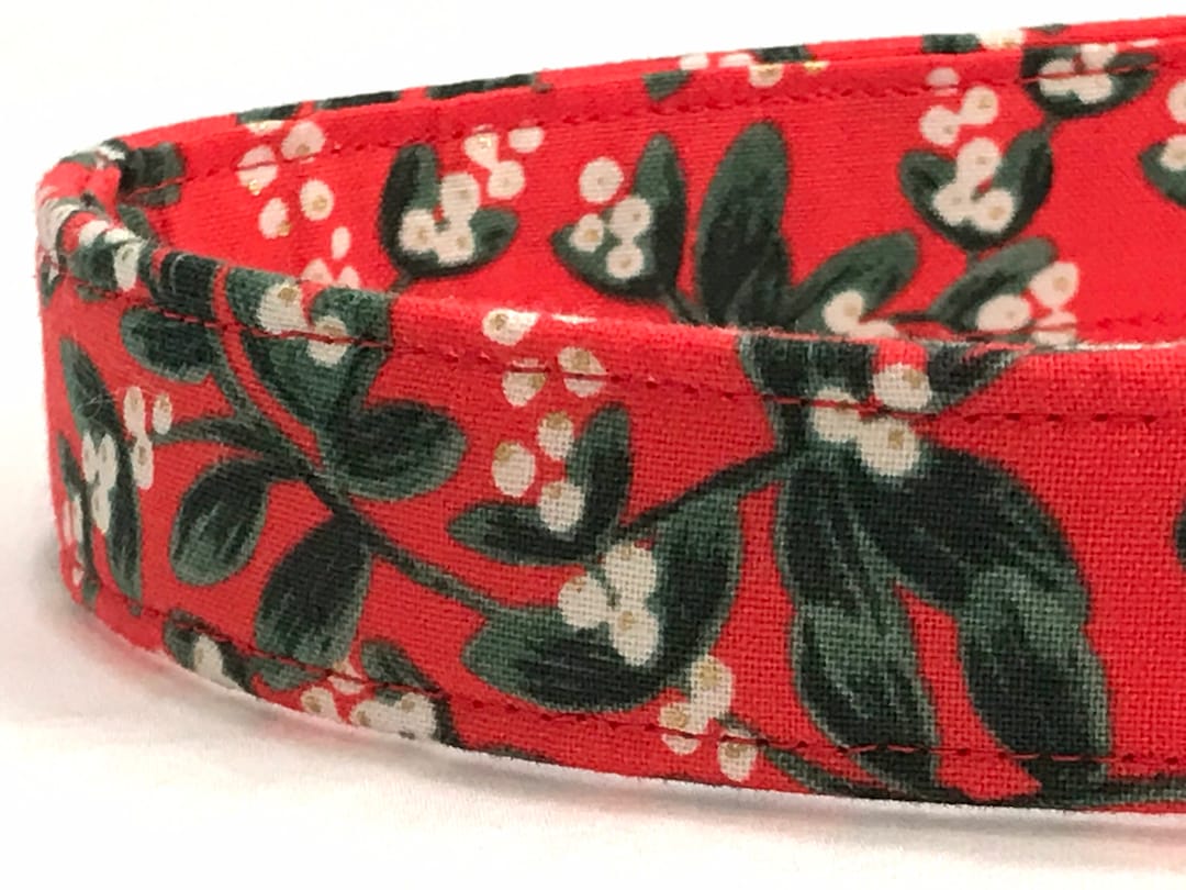 Rifle Paper Co - Christmas Dog Collar for Boy, Girl - Holly Mistletoe ...