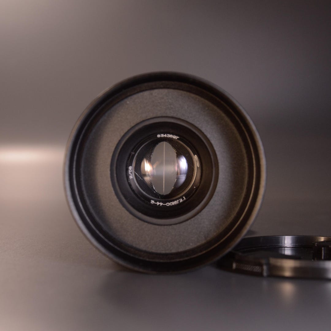 Helios 44-2 58mm F/2 Anamorphic Bokeh and Flares - Etsy