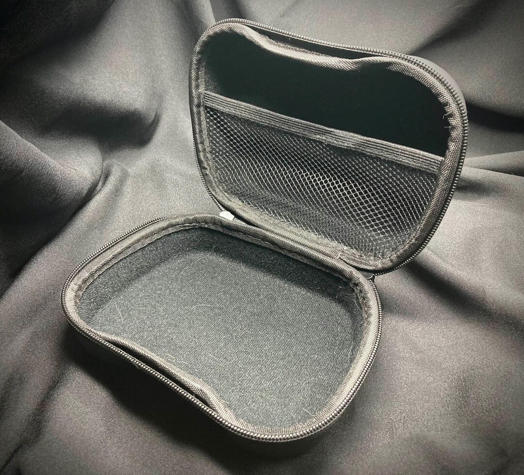 Gamecube/xbox Controller Soft-touch Clamshell Carry Case - Etsy