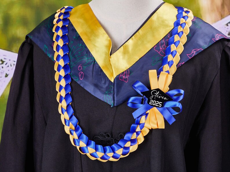 Custom 2025 Graduation Lei With Grad Cap, Personalized Graduation Gifts ...