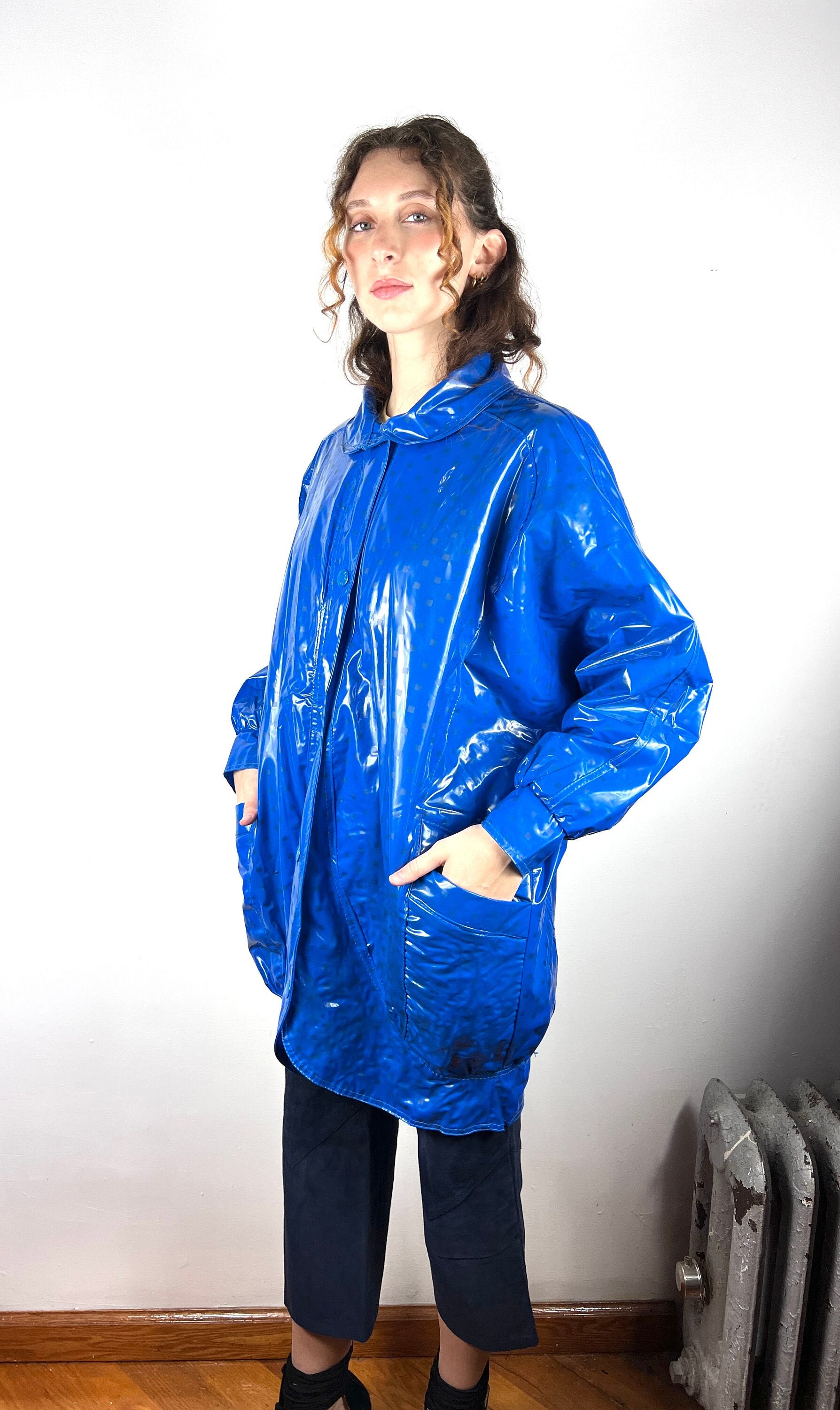 Vintage 80s Raincoat / Padded Puffer Blue Vinyl Rain Jacket / Square ...