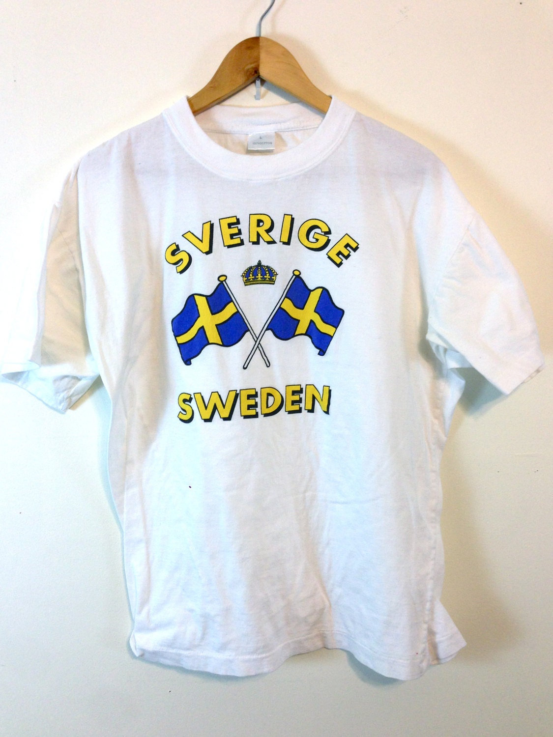 Vintage SVERGE SWEDEN T-Shirt White Cotton Bright Blue Yellow Swedish ...