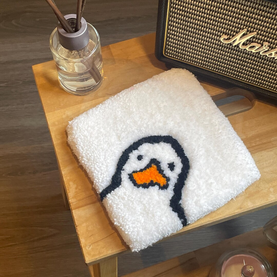 Сorner Goose Rug Cozy and Festive Decor Quirky Charm for Your Home ...