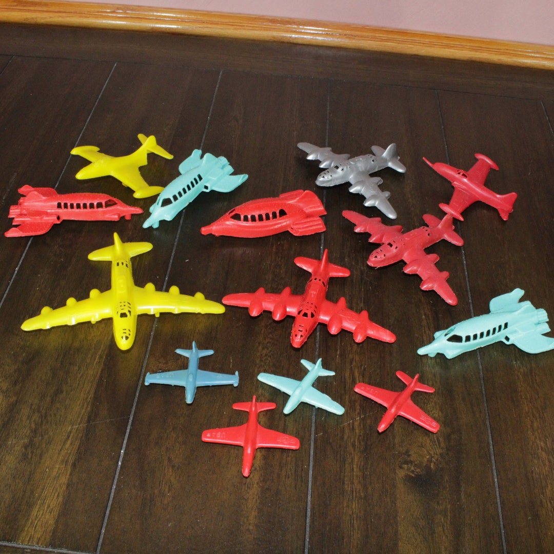 Vintage USA Plastic Airplanes USAF Fighter Jets Dime Store Lot of 14 - Etsy