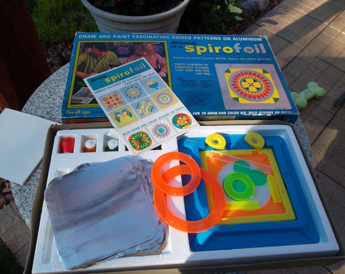 Vintage Kenner Spirofoil Spirograph Draw and Paint - Etsy