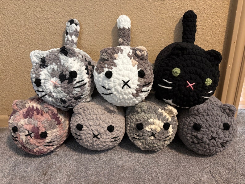 Handcrafted Chunky Loaf Cat Crochet Plushie Perfect Gift for Cat Lovers ...