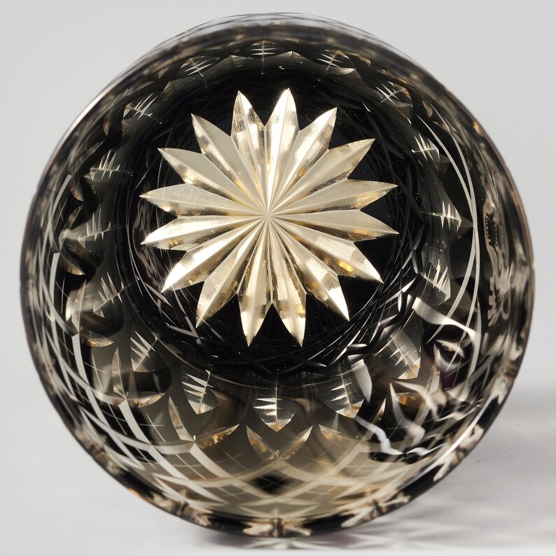 Old-fashioned Wolf Whiskey Glasses: Engraved Japanese Crystal Tumbler ...