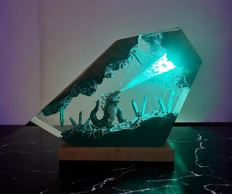 Diorama King Monster Burning Night Light, Monster Resin Lamp, Anime ...