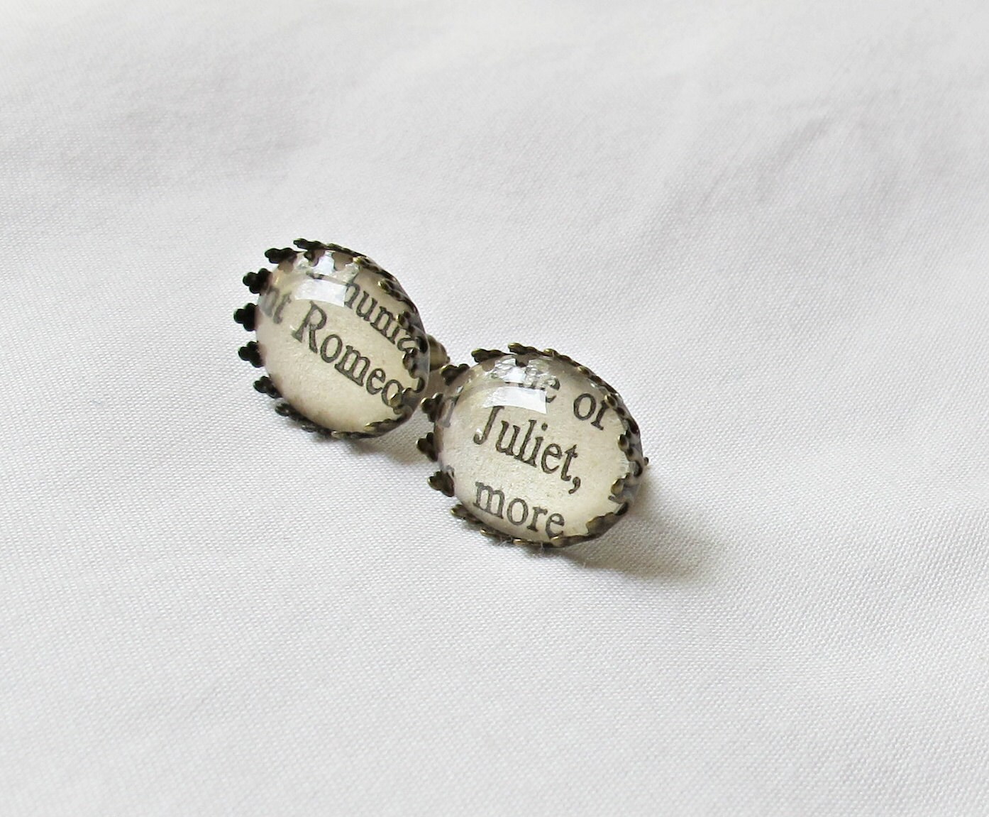 Romeo and Juliet Shakespeare Earrings Jewelry Ear Studs - Etsy