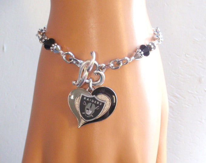 Las Vegas Raiders Black and Silver Crystal Stainless Steel Chain Charm ...