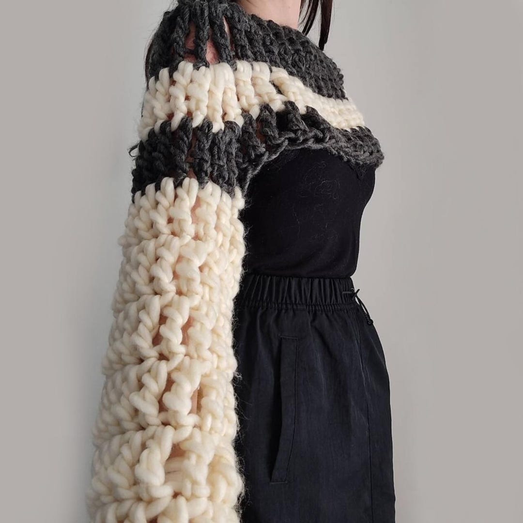 Chunky Crochet Shrug, Two Tone Beige and Grey Thick Bolero Sleeves ...