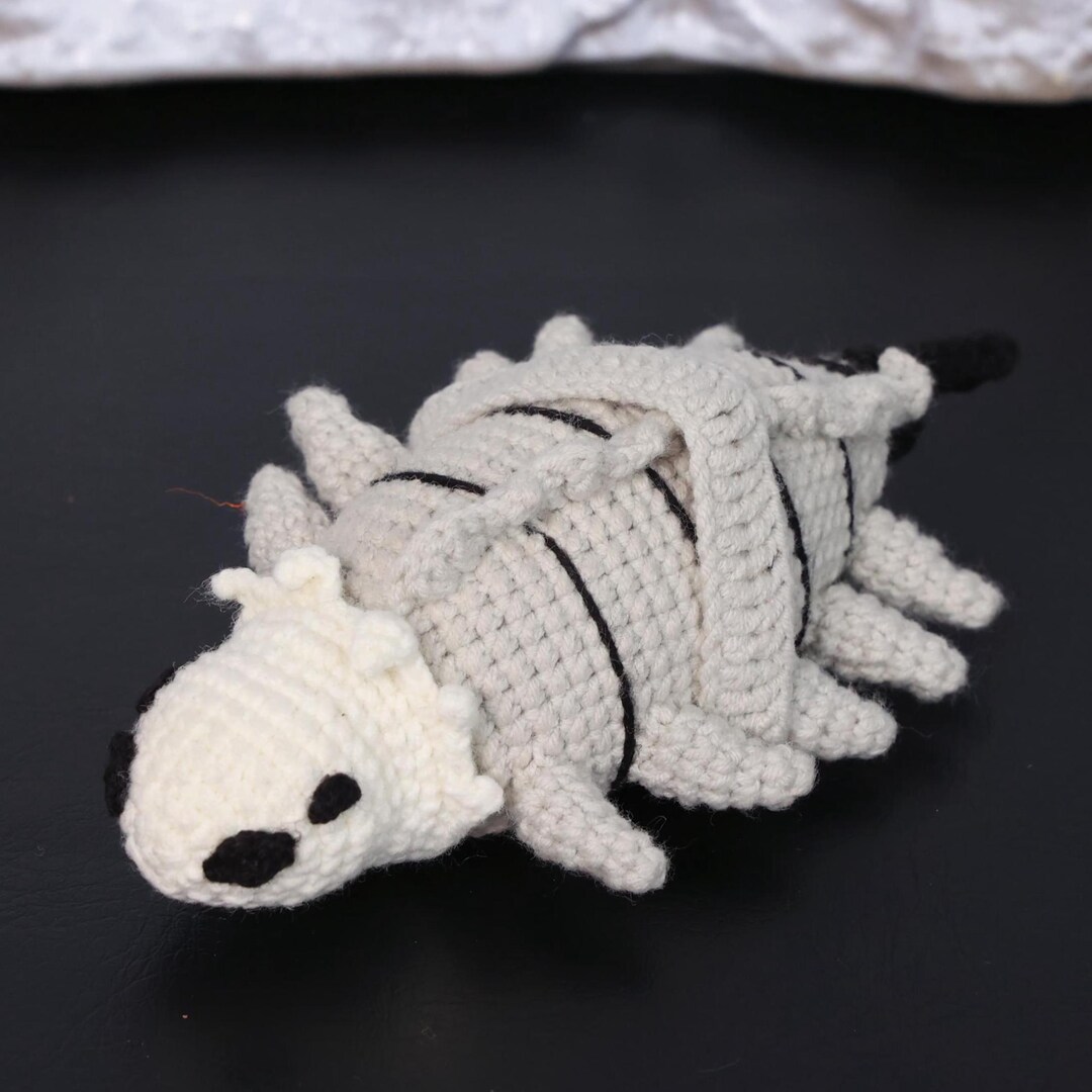 Hollow Knight Crochet Keychain Handmade Isopod Plush Toy Gamer Gift Bag ...