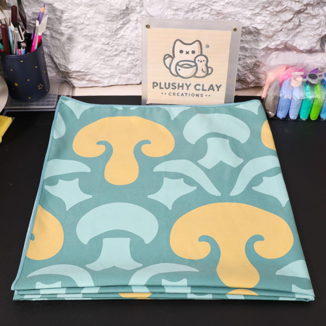 Zelda Cotton Beach Towel Vibrant Mushroom Design, Perfect for Gaming ...