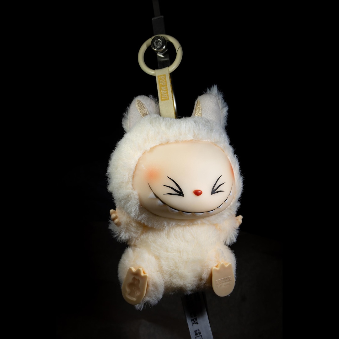 Labubu Sweet Keychain, Labubu Monster Doll, Sit Down Vinyl Plush ...