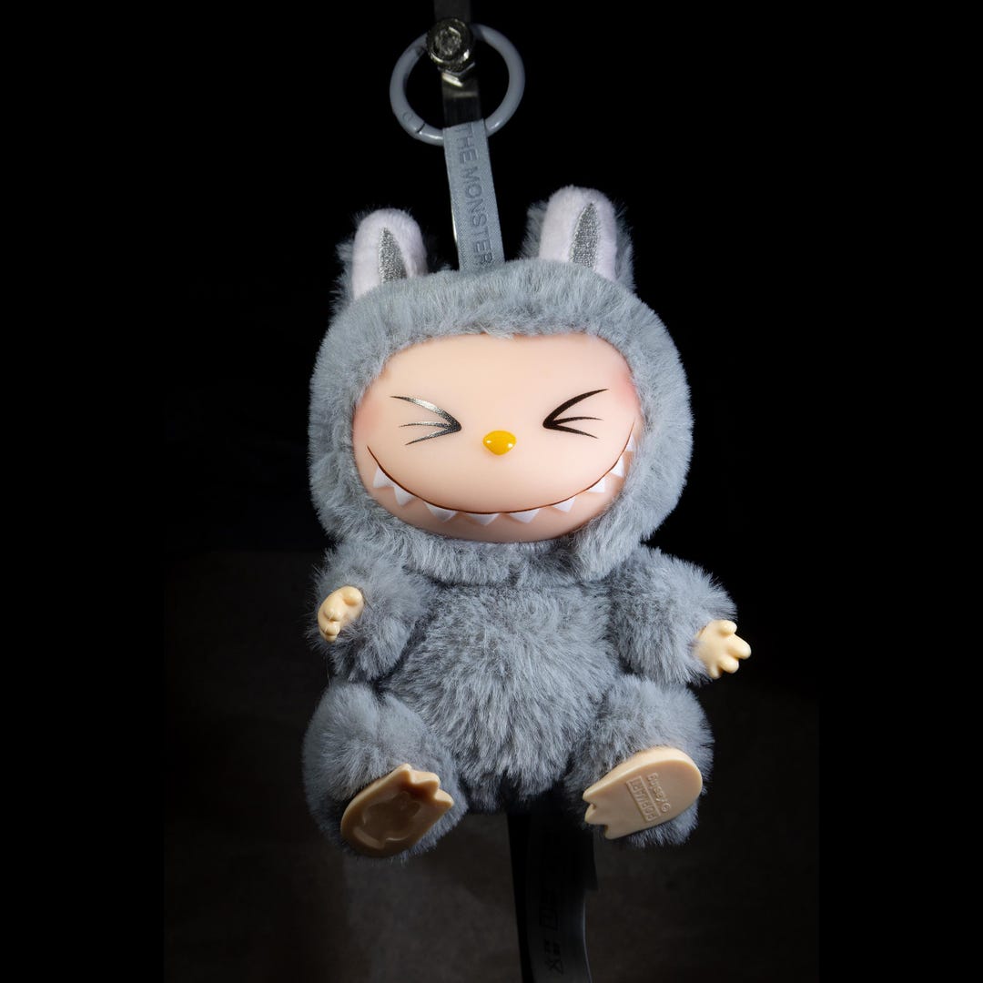Labubu Happy Keychain, Labubu Monster Doll, Sit Down Vinyl Plush ...