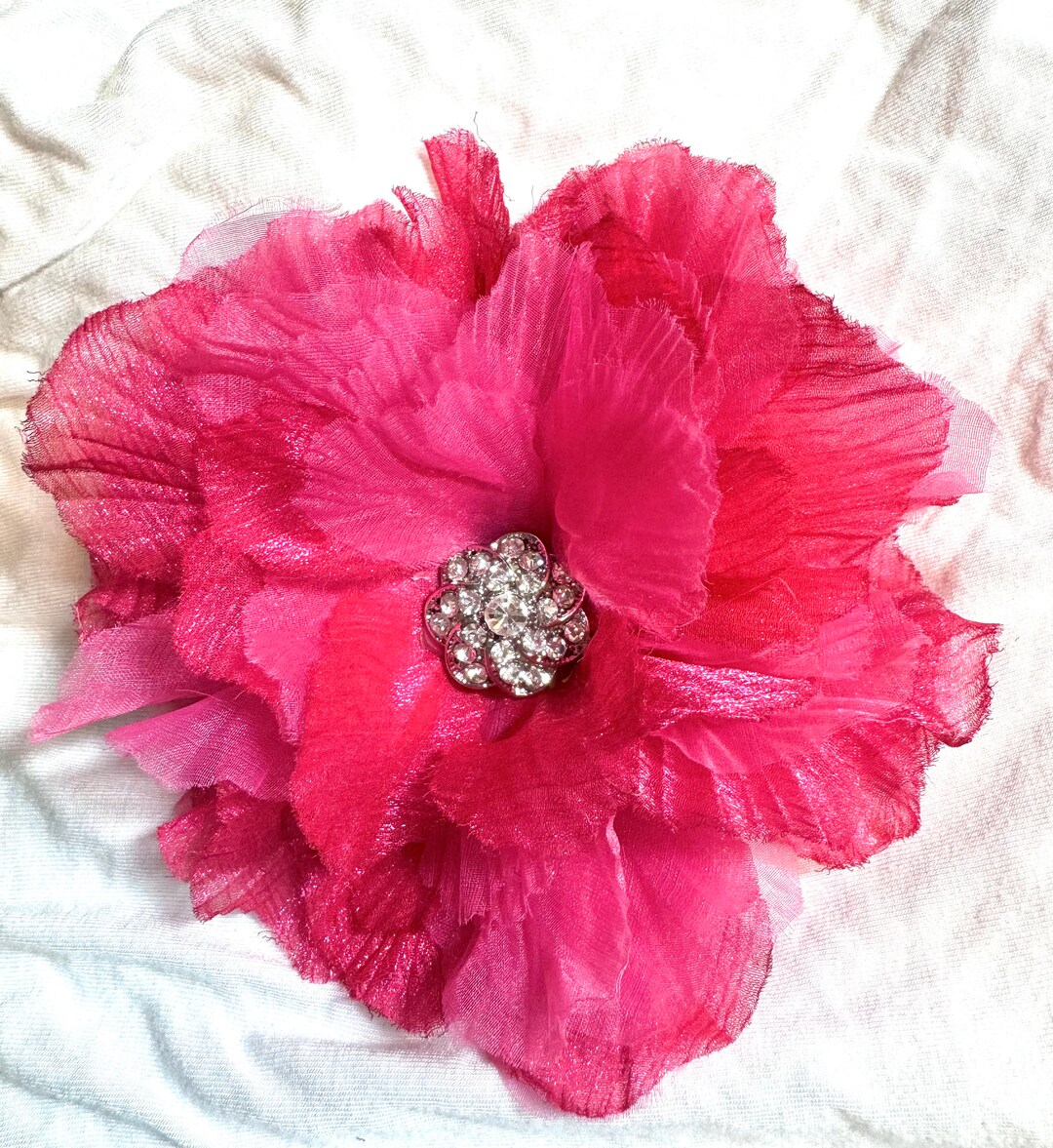 Magnetic Hold Flower Pin Flower Brooch 5 Bright Pink With Jewel Center ...