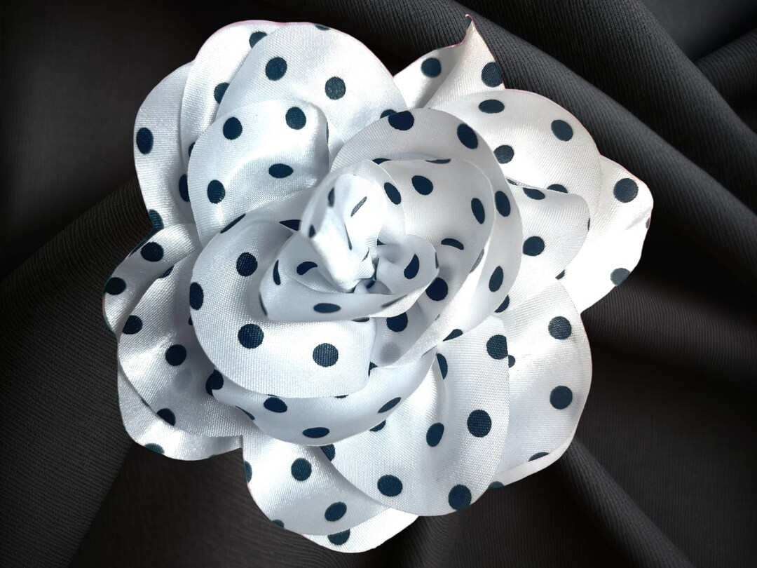 Magnetic Hold Flower Pin Flower Brooch 4.25” White With Black Polka Dot ...