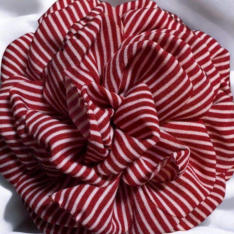 PinlessPosies - Etsy