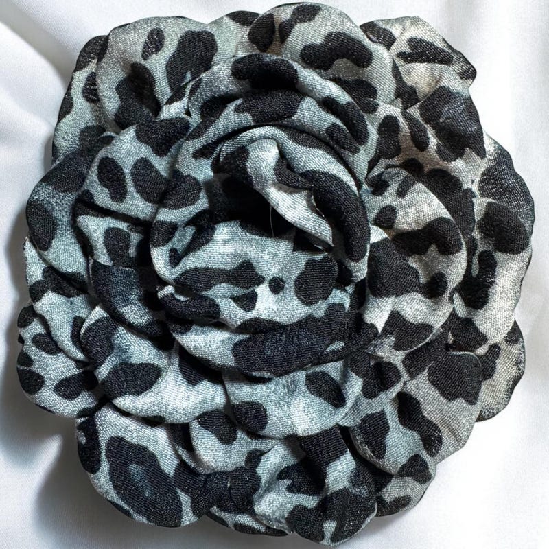 PinlessPosies - Etsy