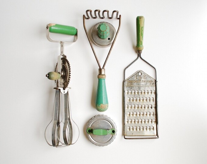 Instant Collection - Vintage Green Handled Kitchen Utensils - Etsy