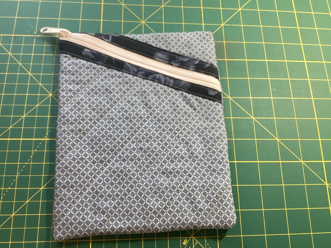 Hemingway Pouch, Medium, 7x8 1/2, Holds Paperback, E-reader, Etc. - Etsy