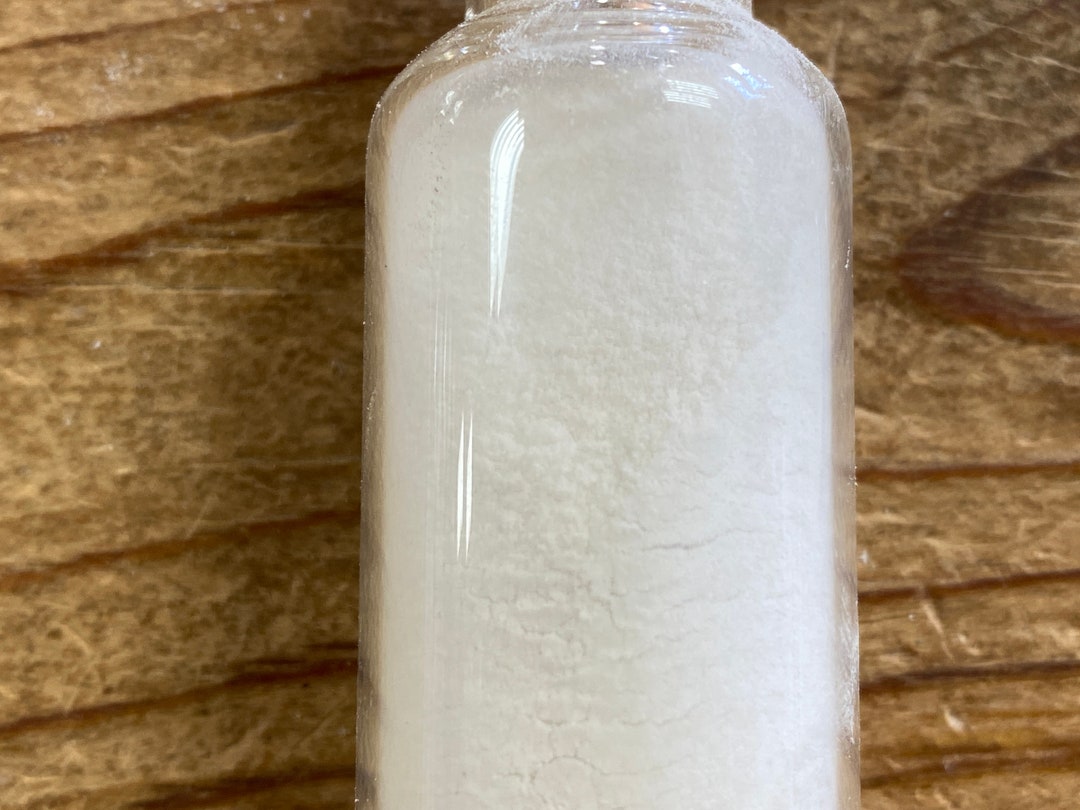 Bone Dust - River Otter - Vial of 10g of Fine Bone Dust - Stock No 1 ...