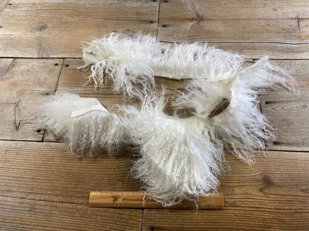 White Mongolian Lamb Hair on Hide Piece Scrap Fur Piece Lot No. 240609 ...