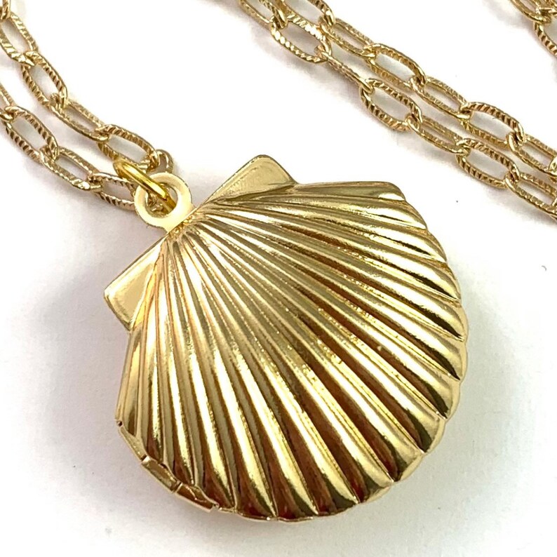Locket Necklace Seashell Locket Necklace Scallop Shell - Etsy