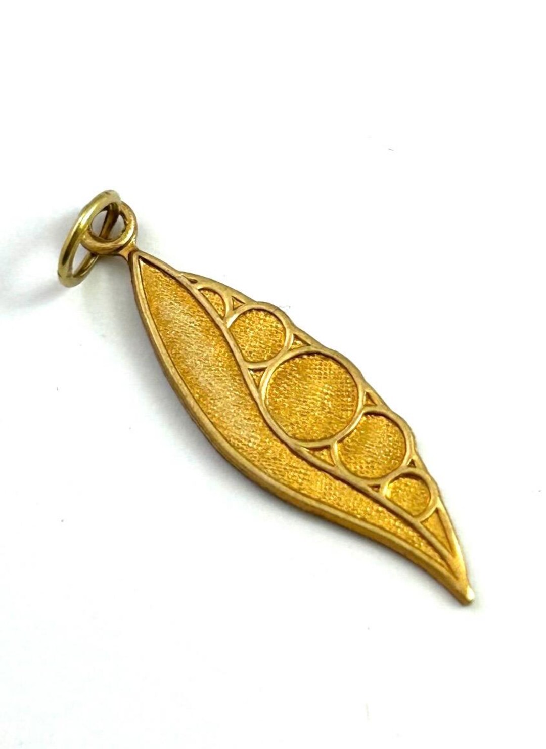 Vintage Charm, Pea Pod Pendant, Sweet Pea Vegetable Foodie Jewelry - Etsy
