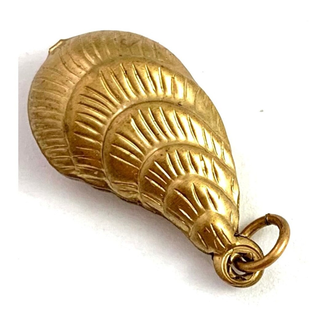 Vintage Seashell Charm, Vintage Necklace Pendant, Mussel Shell Charm ...