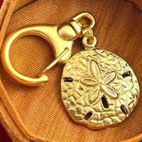 Sand Dollar Keychain With Your Choice of Initial and Accent Bead - Etsy