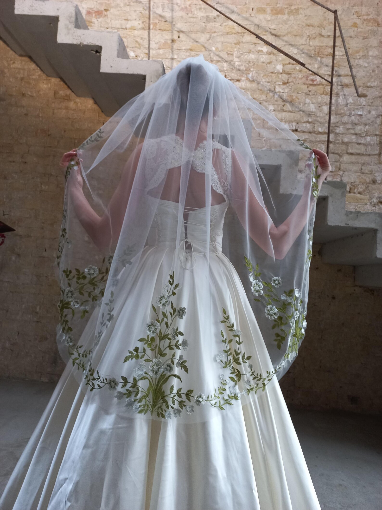 Luxury Colorful Floral Veil With Floral Embroidery Veil Bridal Green ...