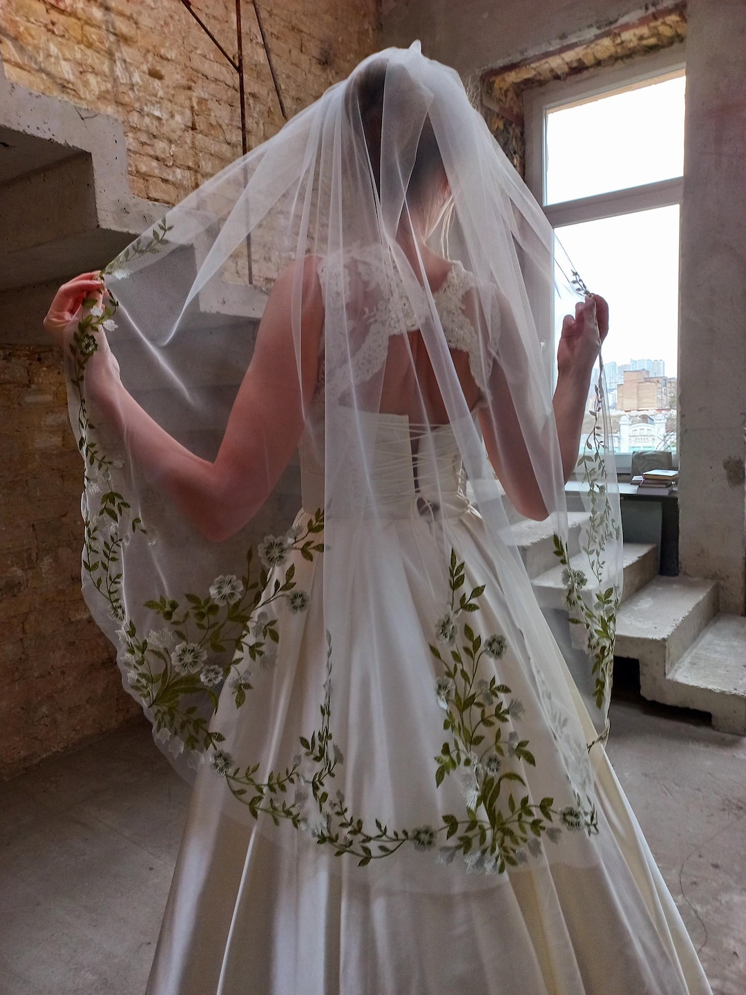 Luxury Colorful Floral Veil With Floral Embroidery Veil Bridal Green ...