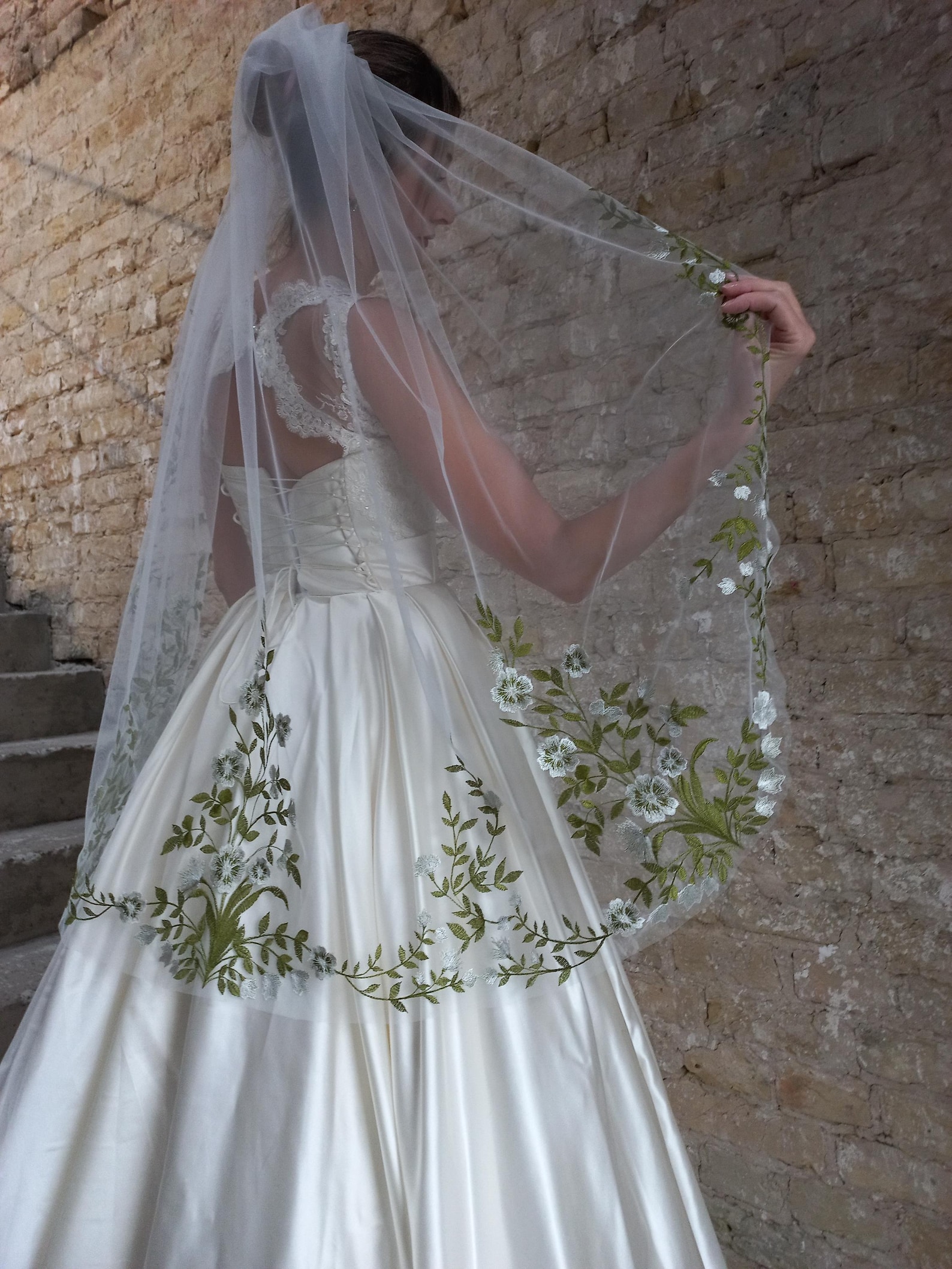 Luxury Colorful Floral Veil With Floral Embroidery Veil Bridal Green ...