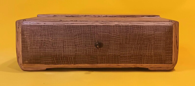 Oak Keepsake Box. A Beautifully Handcrafted, Stained Oak Box With ...