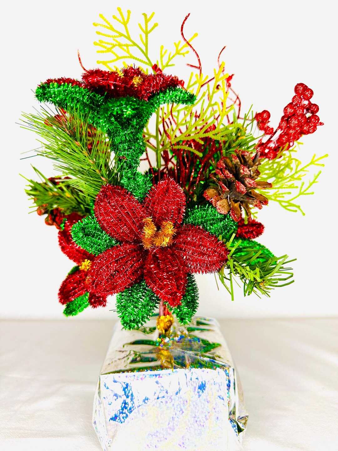 Pipe Cleaner Everlasting Handmade Lily Flowers With Combo of Red and ...