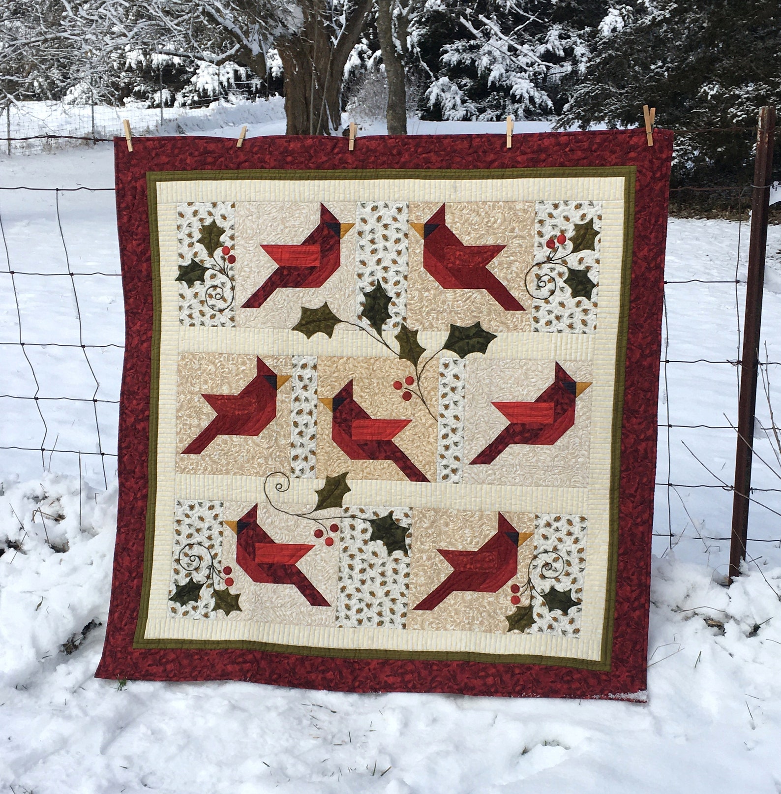 Winterberry Cardinal 54" X 54" Quilt Pattern - Etsy