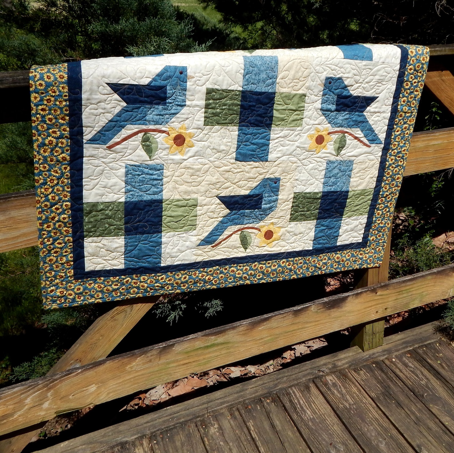 Winter's Majesty Cardinal 36" X 36" Quilt Pattern - Etsy