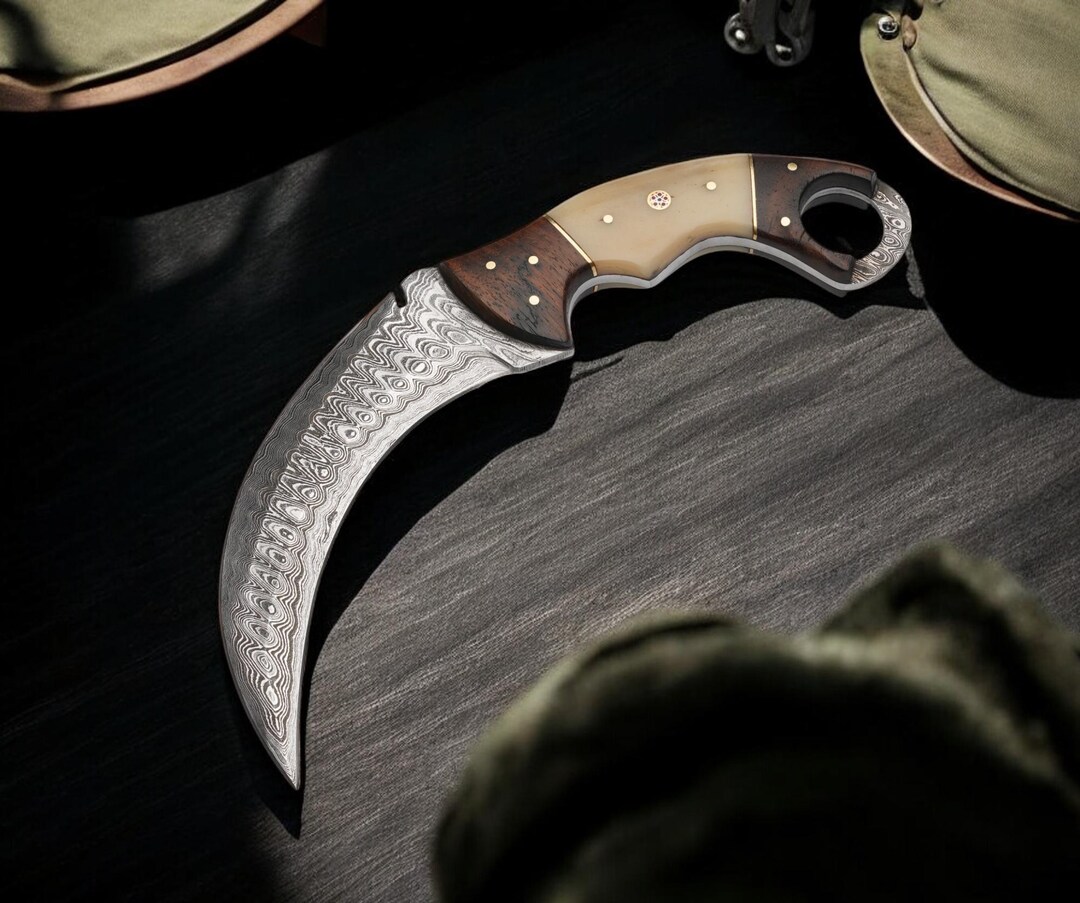 Hand Forged Damascus Karambit Knife for Hunting and Survival Real ...