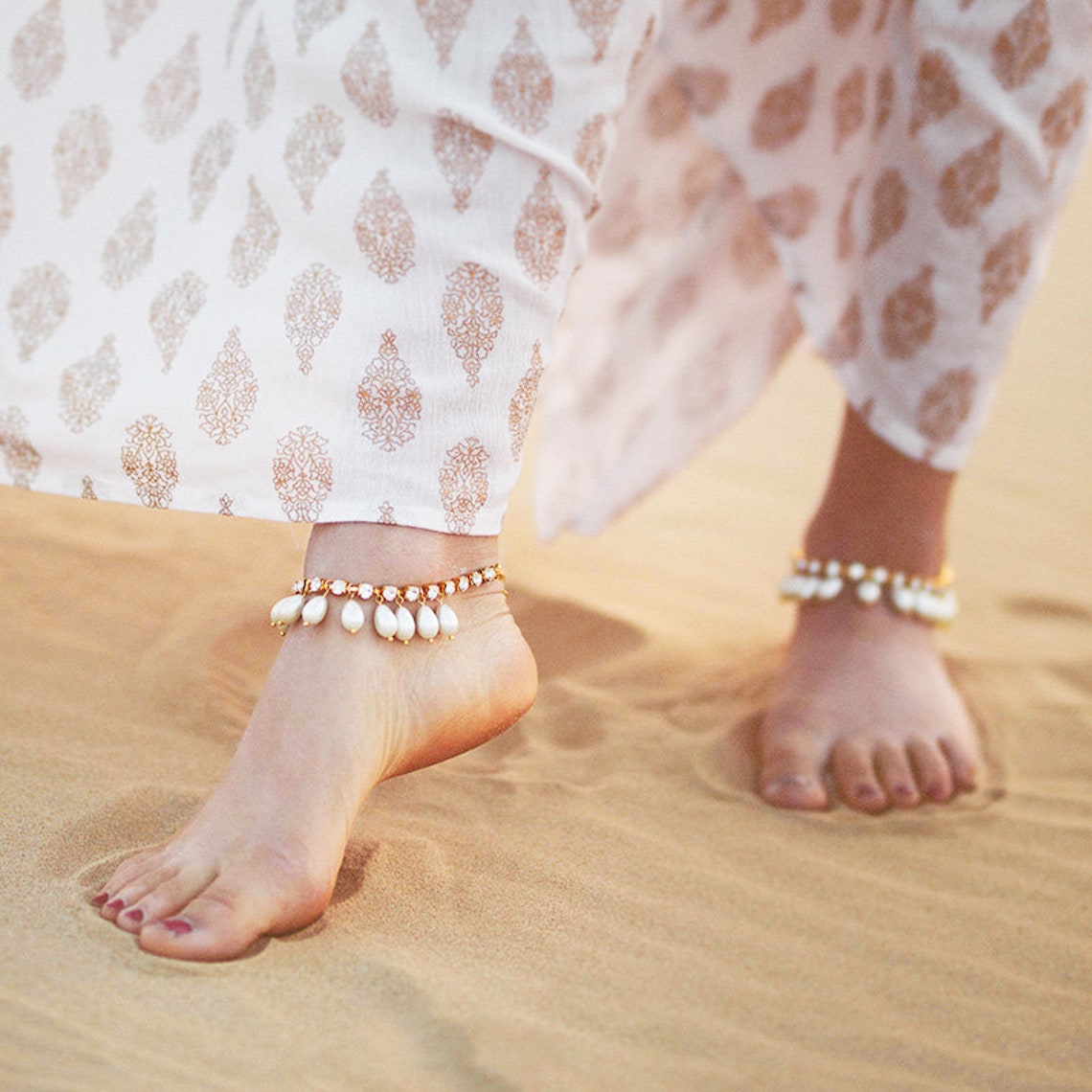 Khaleesi Bridal Anklets, Beach Wedding Anklet, Gold Anklets, Pearl ...