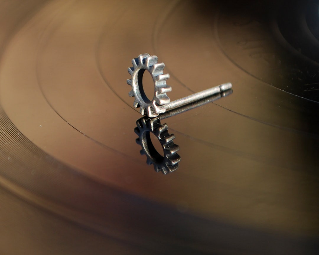 Gear-cog-studs-earrings-steampunk-sun-silver Stud-clockwork-clock Parts ...